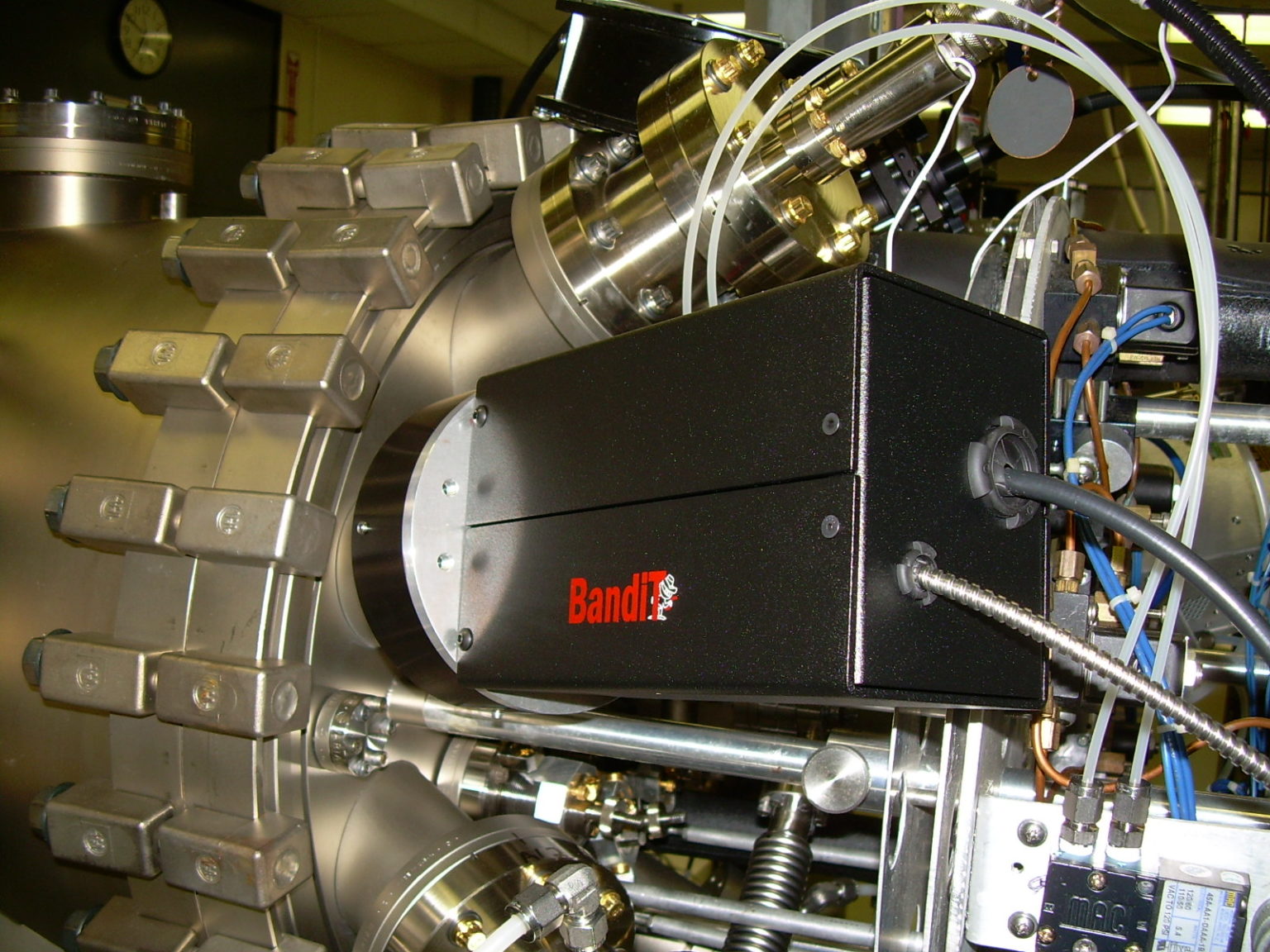 MBE - Molecular-Beam Epitaxy - k-Space Applications